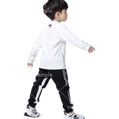 AI_P_0264 – sozaiya.com